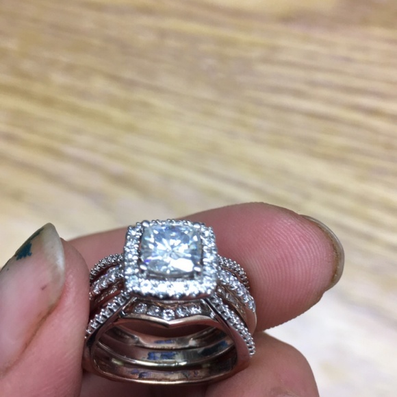 Helzberg Diamonds | Jewelry | Helzberg Diamond Ring | Poshmark